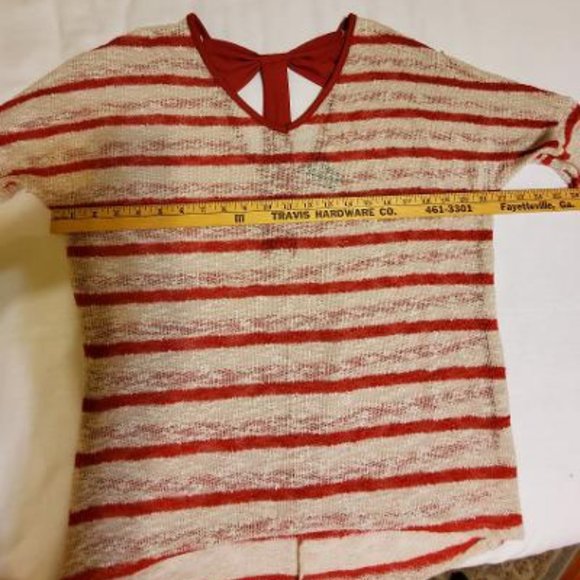 Rue21 | Tops | Red And Cream Top 34 Sleeve With Bow In Back Size M ...